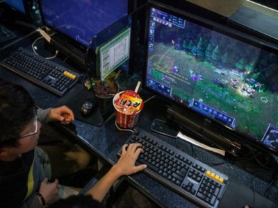How to enjoy a PC Bang in Korea - IVisitKorea