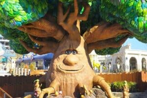 Ultimate Guide to Lotte World Busan Theme Park