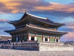 Deoksugung Palace 덕수궁: All you need to know - IVisitKorea