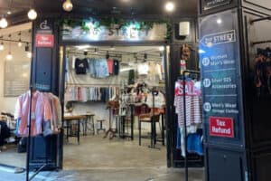 Exploring Garosugil 가로수길: Sinsadong's Fashionable Gem - IVisitKorea